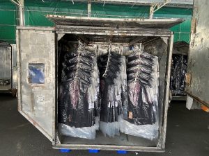 What is GOH container? How to ship GOH container from Vietnam by air